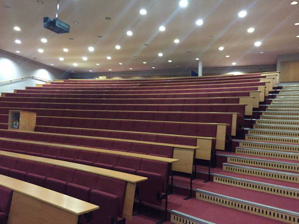 University Of East London - Main Lecture Theatre Venue Hire London ...